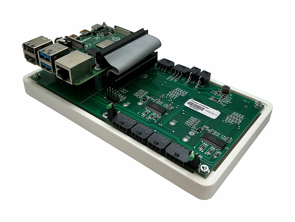 Controller for pumps with stepper motor - Network your fluidics - BMT